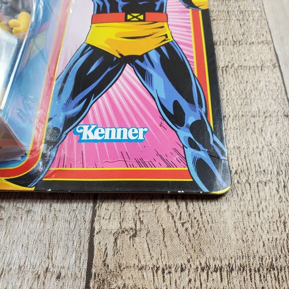 Hasbro | Toys | Kenner Marvel Legends Retro Card X Men Cyclops 35 Mini ...
